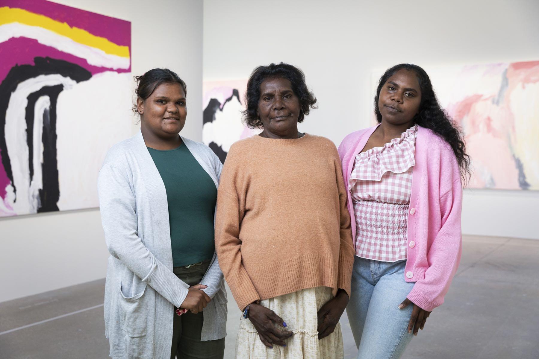 Generated sequence — Sally Gabori — The Fondation Cartier pour l'art ...